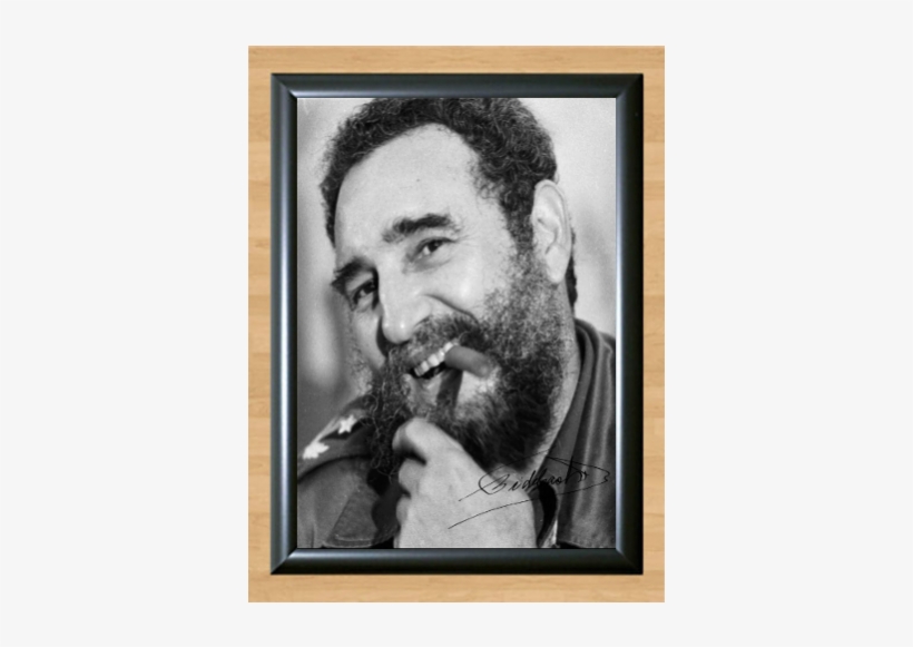 Fidel Castro Cuban President - Fidel Castro Cigar Smile PNG Image ...