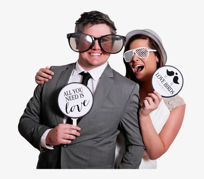 Our Photo Booths Are The Perfect Addition To Weddings, - Photobox Photo ...