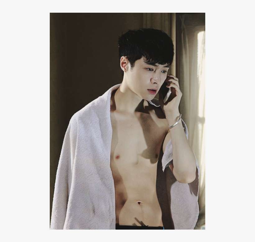 Exo Chen Shirtless