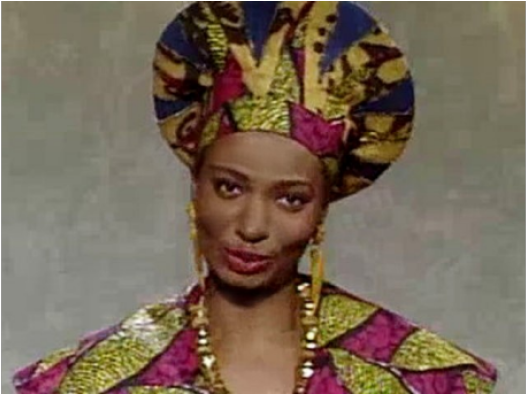 Comedienne Ellen Cleghorne As Character Queen Shenequa - Ellen ...