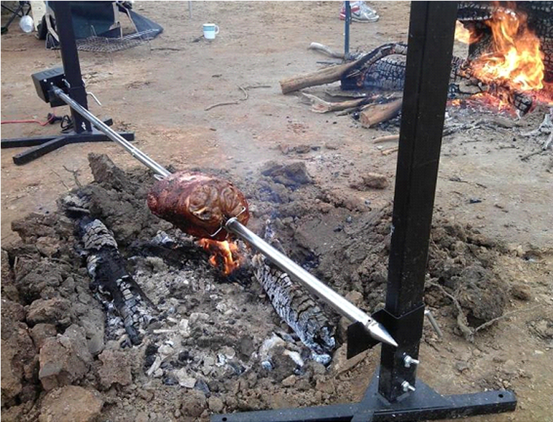 Portable Camping Spit Roaster - Portable Rotisserie Stand (800x800 ...