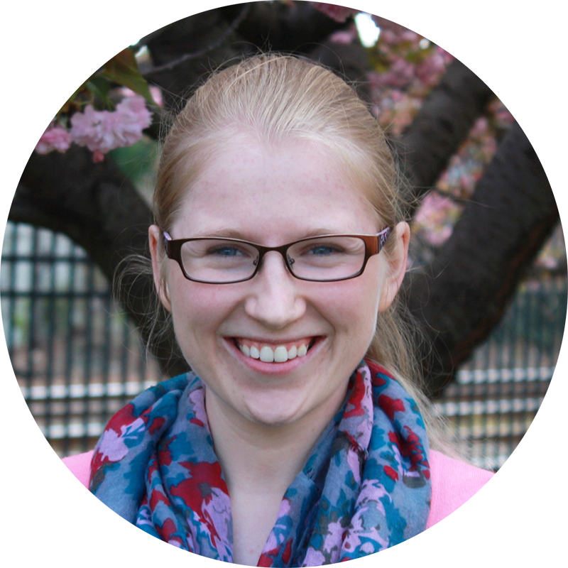 Tesia Moore Circle - Girl (800x800), Png Download