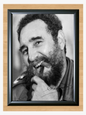 Fidel Castro Cuban President - Fidel Castro Cigar Smile PNG Image ...