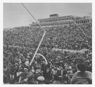 Old Football Four - Crowd PNG Image | Transparent PNG Free Download on ...